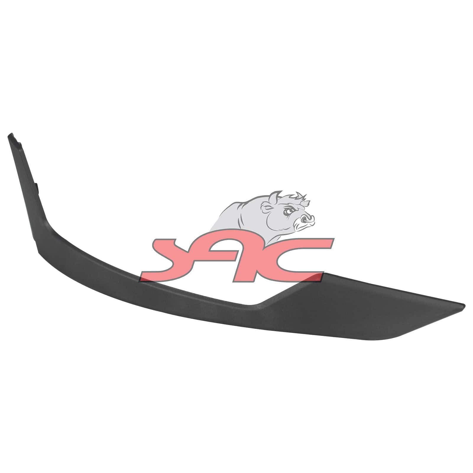 VOLVO FH V5 BOTTOM FOG LIGHT COVER TRIM R/H | SAC Commercial Parts